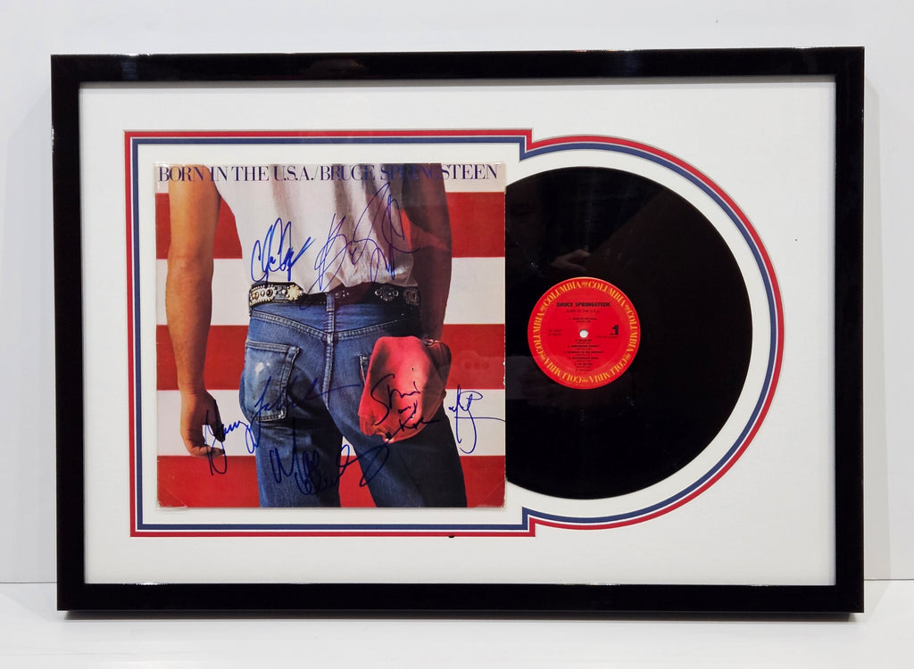 BRUCE SPRINGSTEEN BORN IN THE USA MULTI-SIGNED ALBUM & VINYL SET-UP ...