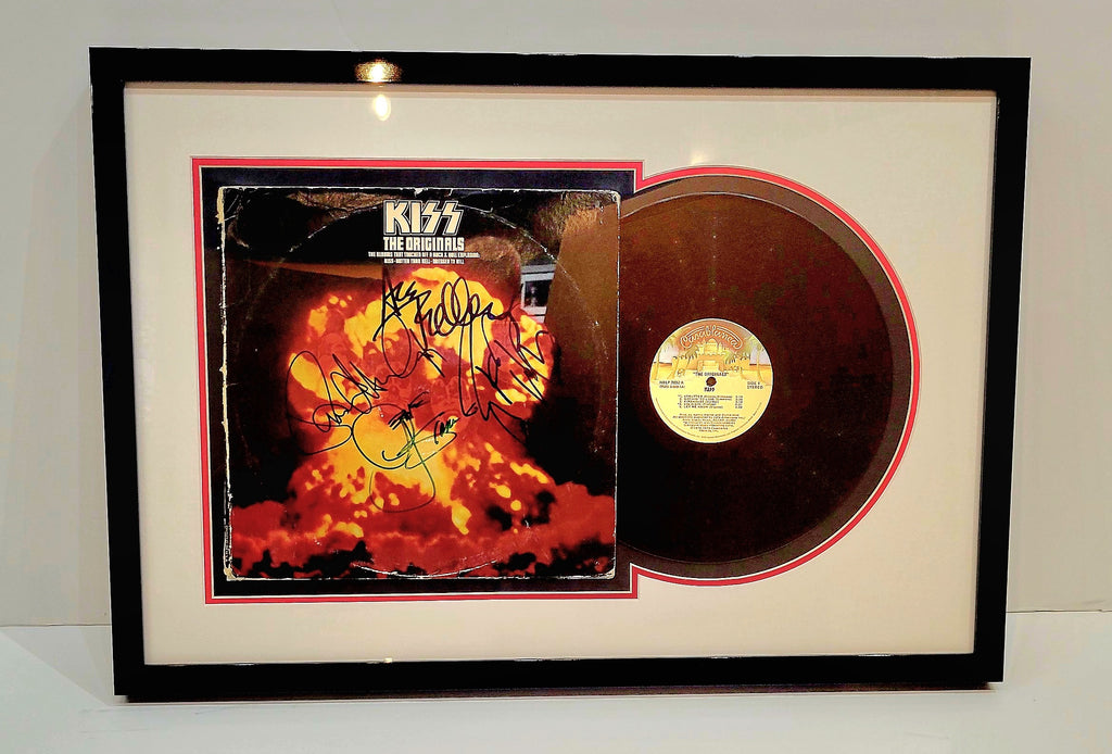 KISS ' THE ORIGINALS ' HAND-SIGNED ALBUM AND VINYL SET-UP – Zazoo Fine ...