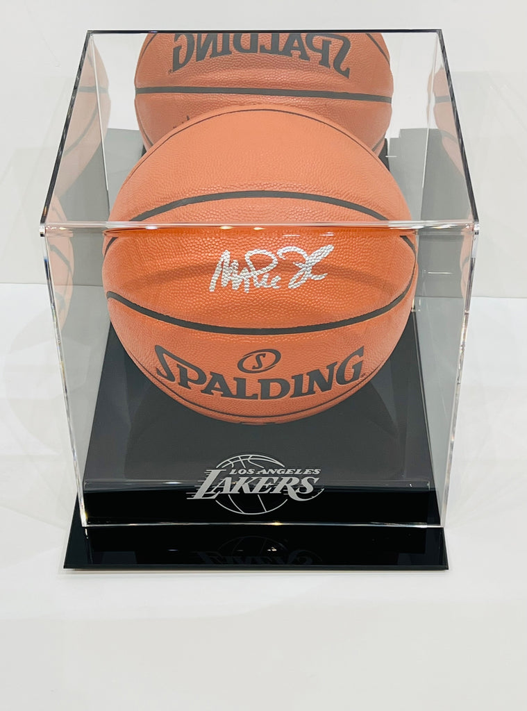 MAGIC JOHNSON HAND-SIGNED BASKETBALL – Zazoo Fine Art Gallery